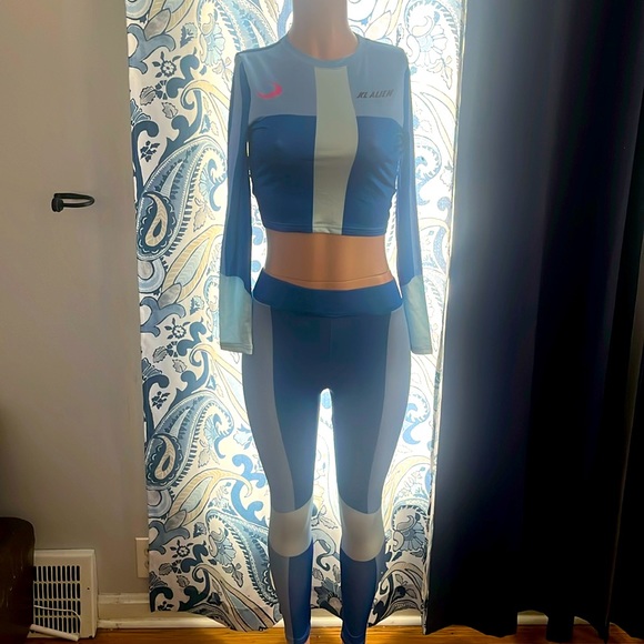 Al Klien | Pants & Jumpsuits | 2pc Kl Alien Set | Poshmark